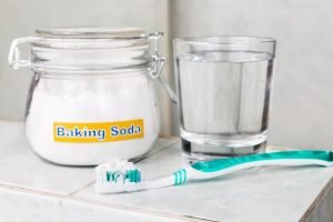 Baking Powder for Dental Hygiene: How to Use and How Often | Green ...