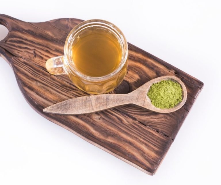 What Does Moringa Oil Smell Like? - Green Living Zone